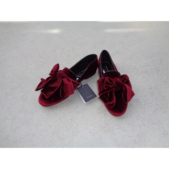 Zara | Shoes | Zara Burgundy Red Velvet Mutton Bow Nonslip Loafer Flats ...